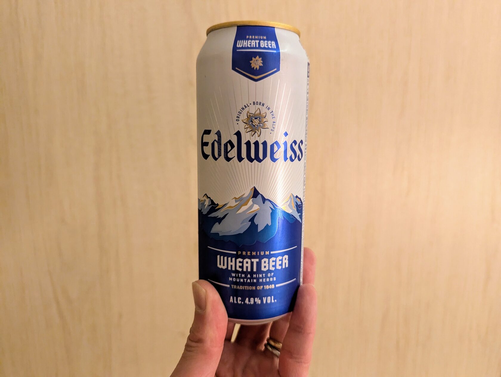 Edelweiss Premium Wheat Beer【ビール】 | と酒マガジン